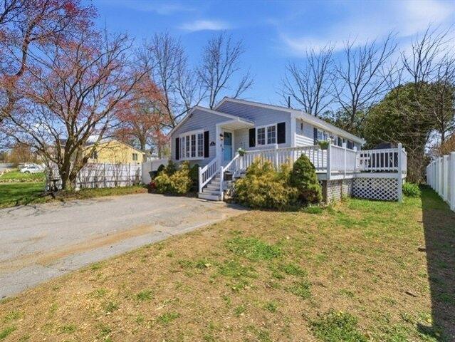 3 bedroom, North Andover MA 01845 103248606