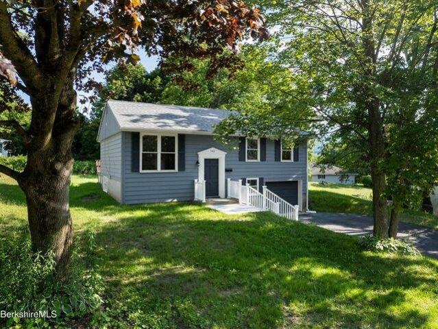 3 bedroom, North Adams MA 01247 104852285