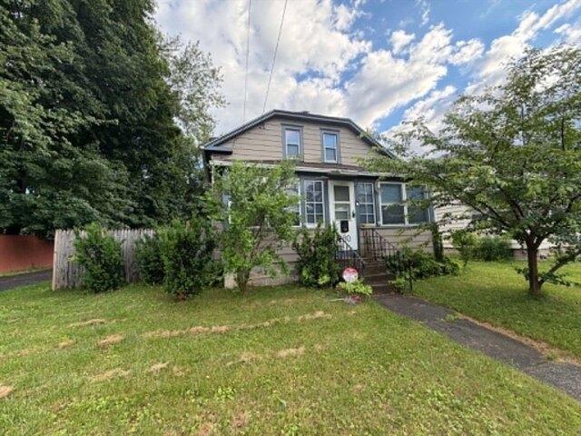 3 bedroom, North Adams MA 01247 104870315