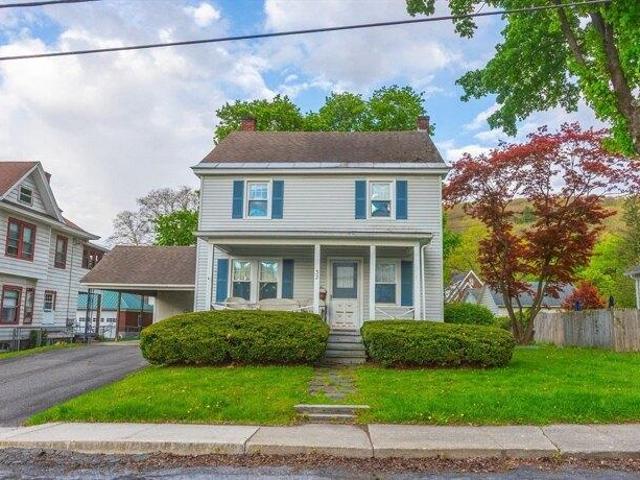 3 bedroom, North Adams MA 01247 102345993