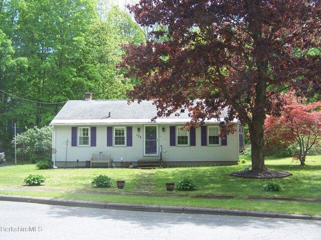 3 bedroom, North Adams MA 01247 102565052