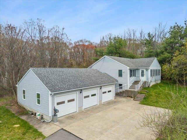 3 bedroom, North Attleboro MA 02760 LS103016633