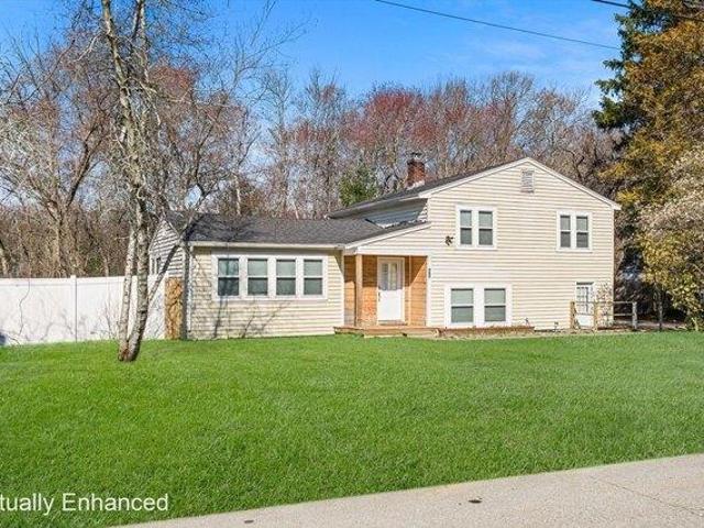 3 bedroom, North Attleboro MA 02760 102799691