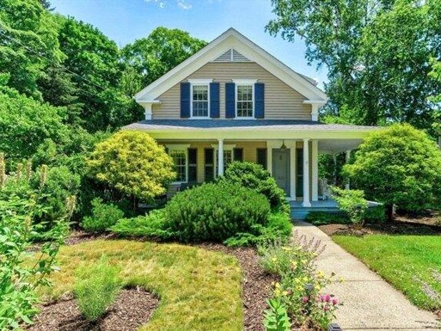 3 bedroom, North Attleboro MA 02760 104789934