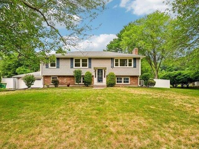 3 bedroom, North Attleboro MA 02760 104790342
