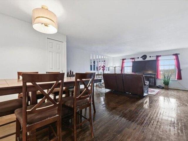 3 bedroom, North Bergen NJ 07047 103159826