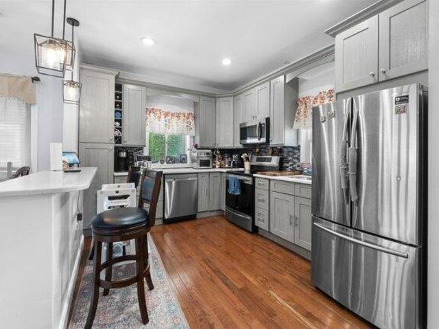 3 bedroom, North Bergen NJ 07047 104542802