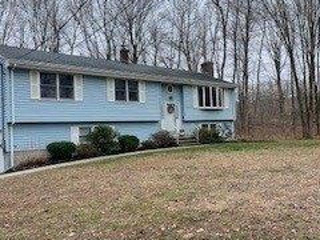 3 bedroom, North Branford CT 06471 102585848