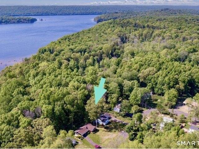 3 bedroom, North Branford CT 06471 103124973