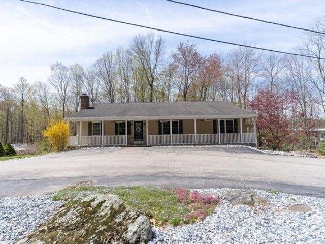 3 bedroom, North Brookfield MA 01535 LS102859562