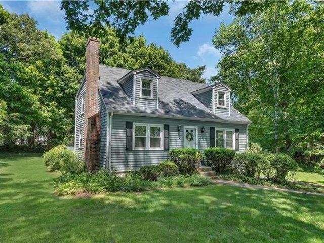 3 bedroom, North Kingstown RI 02852 104409357