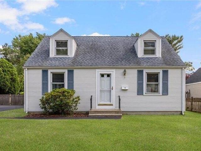 3 bedroom, North Kingstown RI 02852 105093095