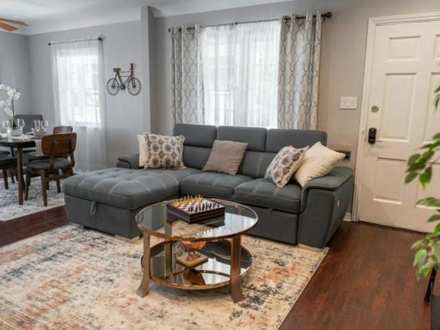 3 bedroom, North Hollywood North Hollywood 91601 3915 75469712