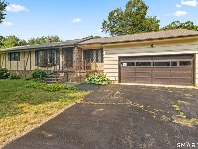 3 bedroom, North Haven CT 06473 104759295