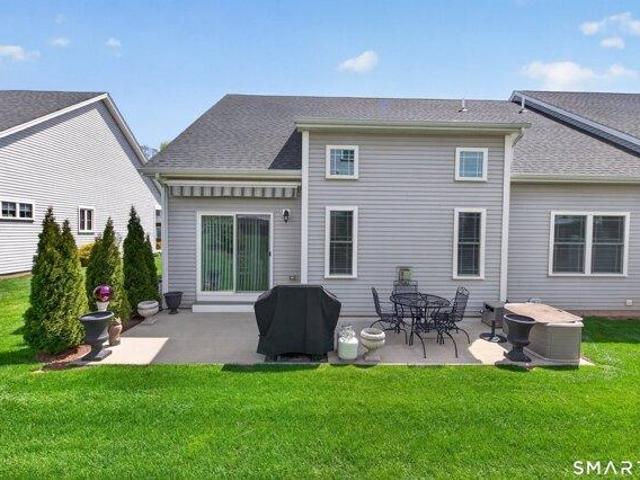 3 bedroom, North Haven CT 06473 105139983