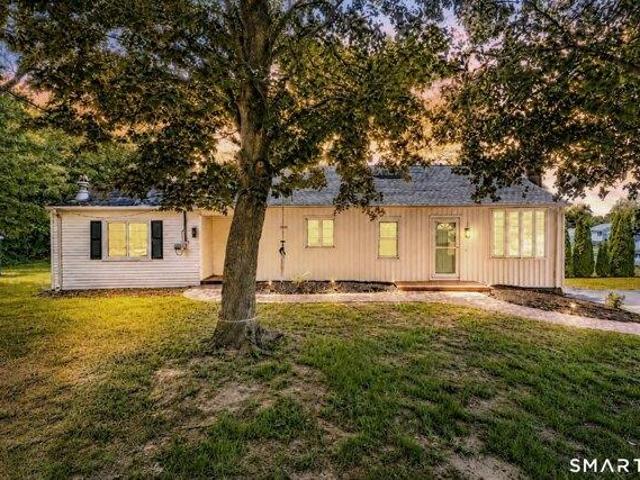 3 bedroom, North Haven CT 06473 105144249