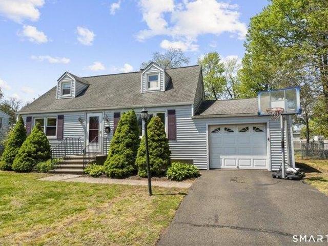 3 bedroom, North Haven CT 06473 102214108