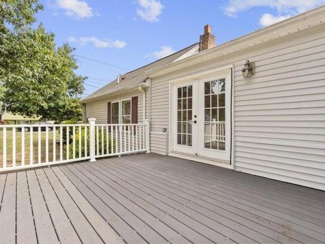 3 bedroom, North Haven CT 06473 97322000