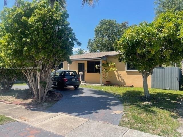 3 bedroom, North Miami Beach FL 33162 89706540