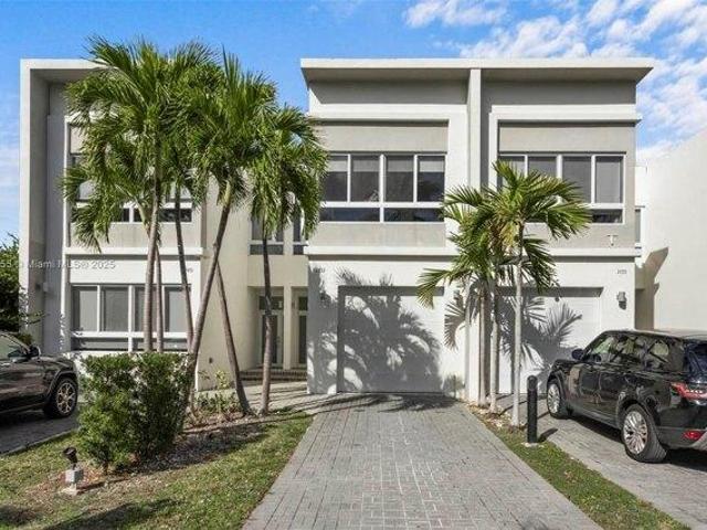 3 bedroom, North Miami FL 33181 88290404