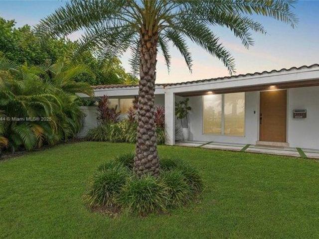 3 bedroom, North Miami FL 33181 88293404