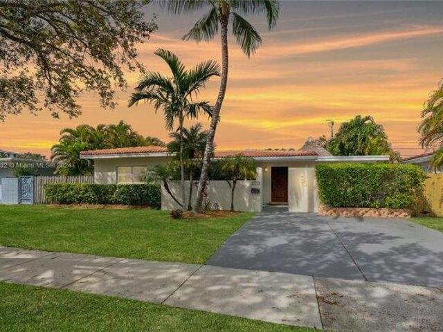 3 bedroom, North Miami FL 33181 88336541