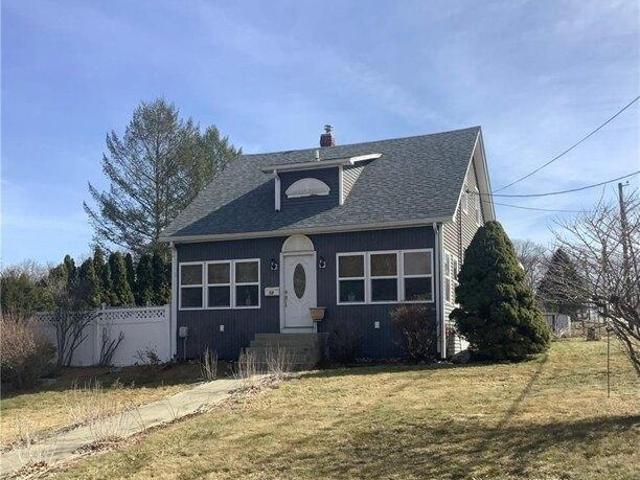 3 bedroom, North Smithfield RI 02896 102027044