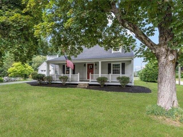 3 bedroom, North Smithfield RI 02896 105080779