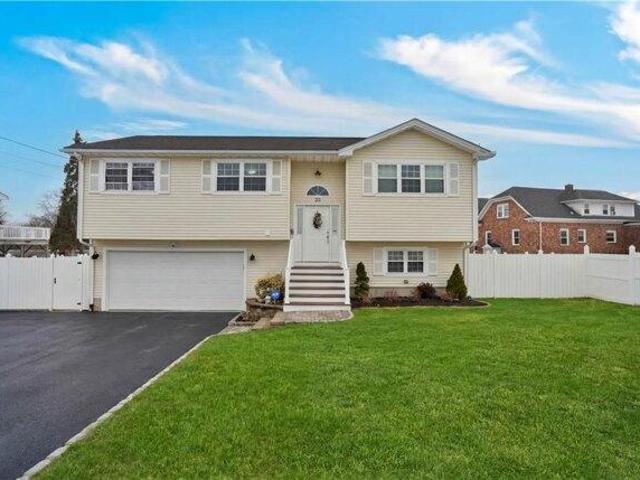 3 bedroom, North Providence RI 02904 101897441