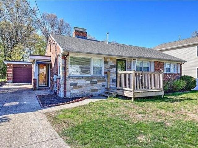 3 bedroom, North Providence RI 02904 102479673