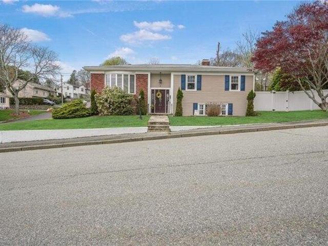 3 bedroom, North Providence RI 02904 LS102560351