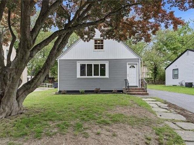 3 bedroom, North Providence RI 02904 LS103071263