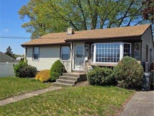 3 bedroom, North Providence RI 02904 LS103097870
