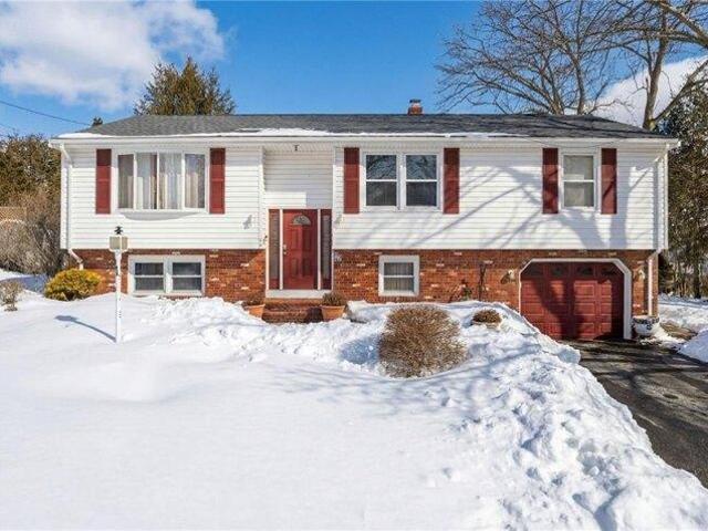 3 bedroom, North Providence RI 02911 102060722