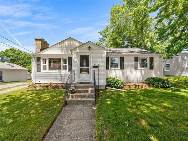 3 bedroom, North Providence RI 02911 104115958