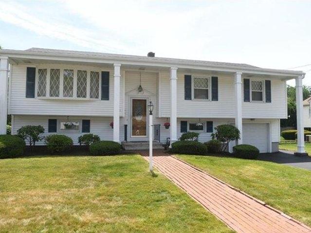 3 bedroom, North Providence RI 02911 104262595