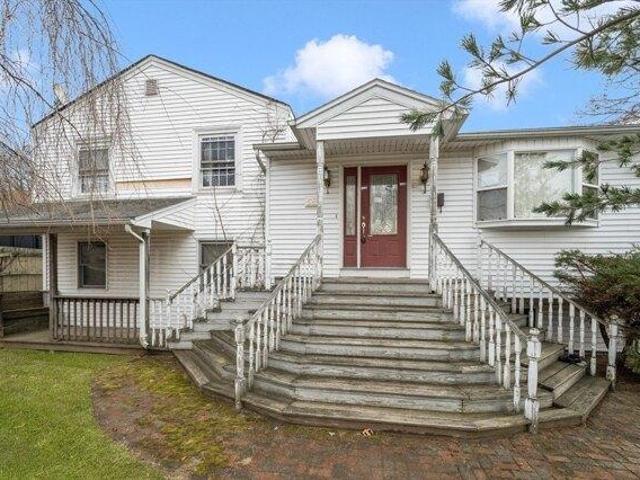 3 bedroom, North Providence RI 02911 104374413
