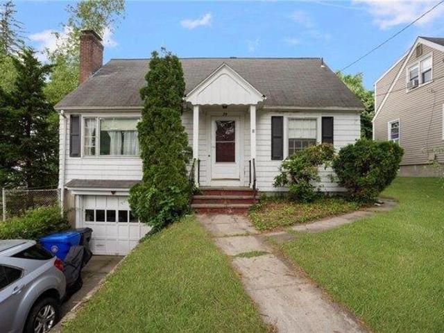 3 bedroom, North Providence RI 02911 104377013