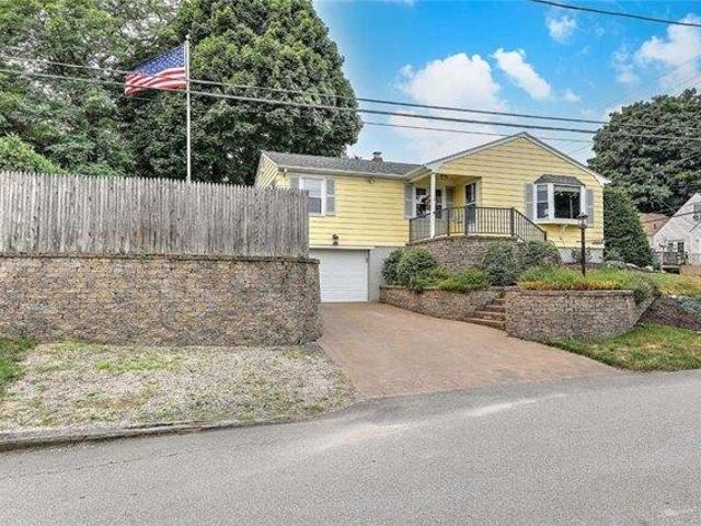 3 bedroom, North Providence RI 02911 105144561