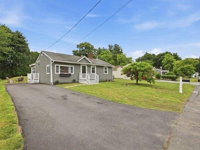 3 bedroom, North Reading MA 01864 104296496