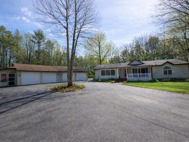 3 bedroom, North Yarmouth ME 04097 103127254