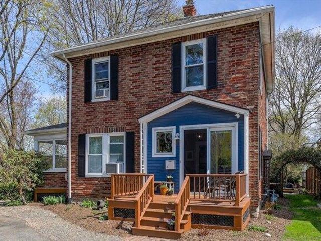 3 bedroom, Northampton MA 01060 102478976