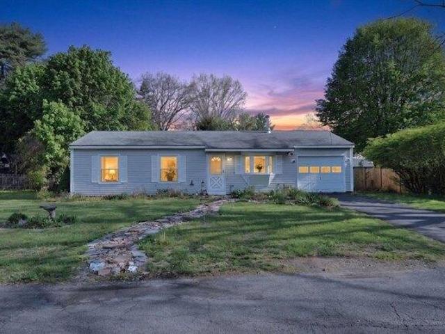 3 bedroom, Northampton MA 01062 104649591