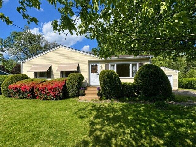 3 bedroom, Northampton MA 01062 102724267