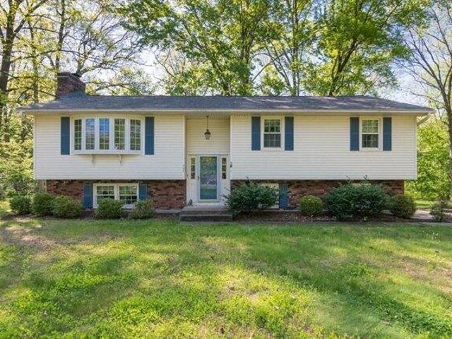 3 bedroom, Northampton MA 01062 103189435