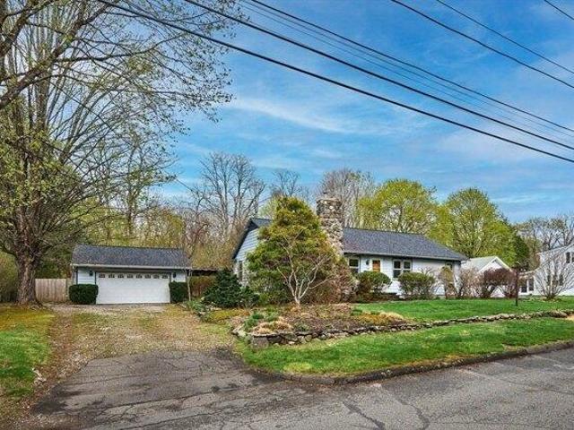 3 bedroom, Northampton MA 01062 LS102345515