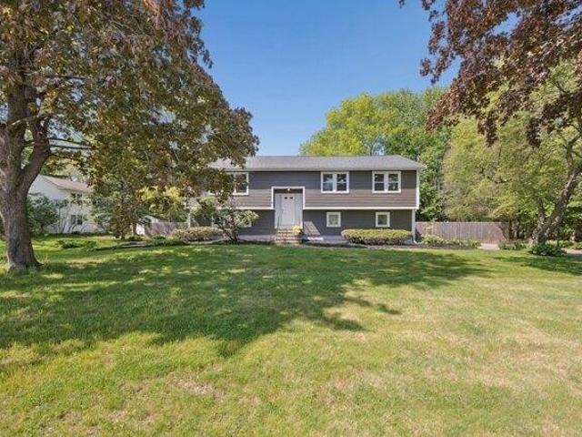 3 bedroom, Northborough MA 01532 LS102561631