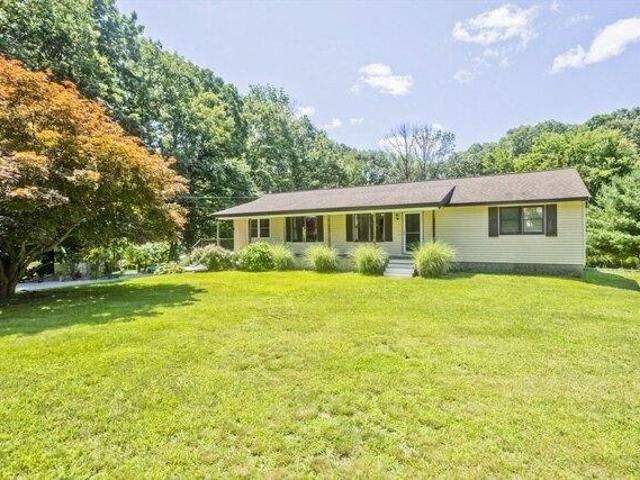 3 bedroom, Northbridge MA 01534 104853653
