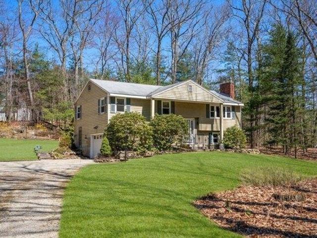 3 bedroom, Northbridge MA 01534 LS102410071