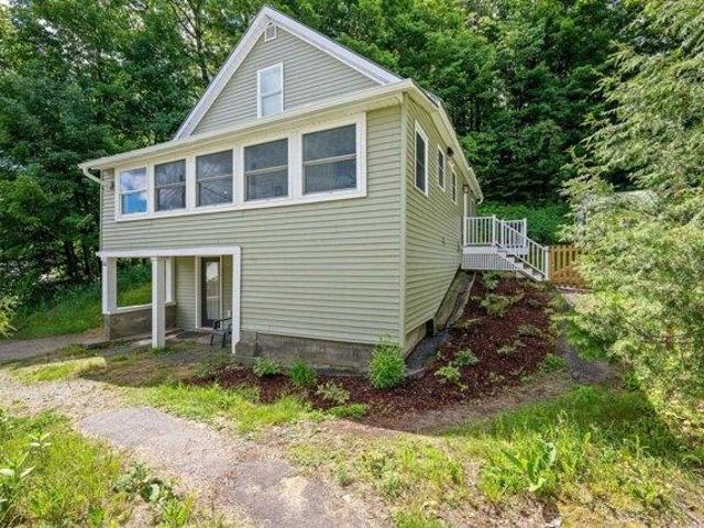 3 bedroom, Northfield VT 05663 104376922